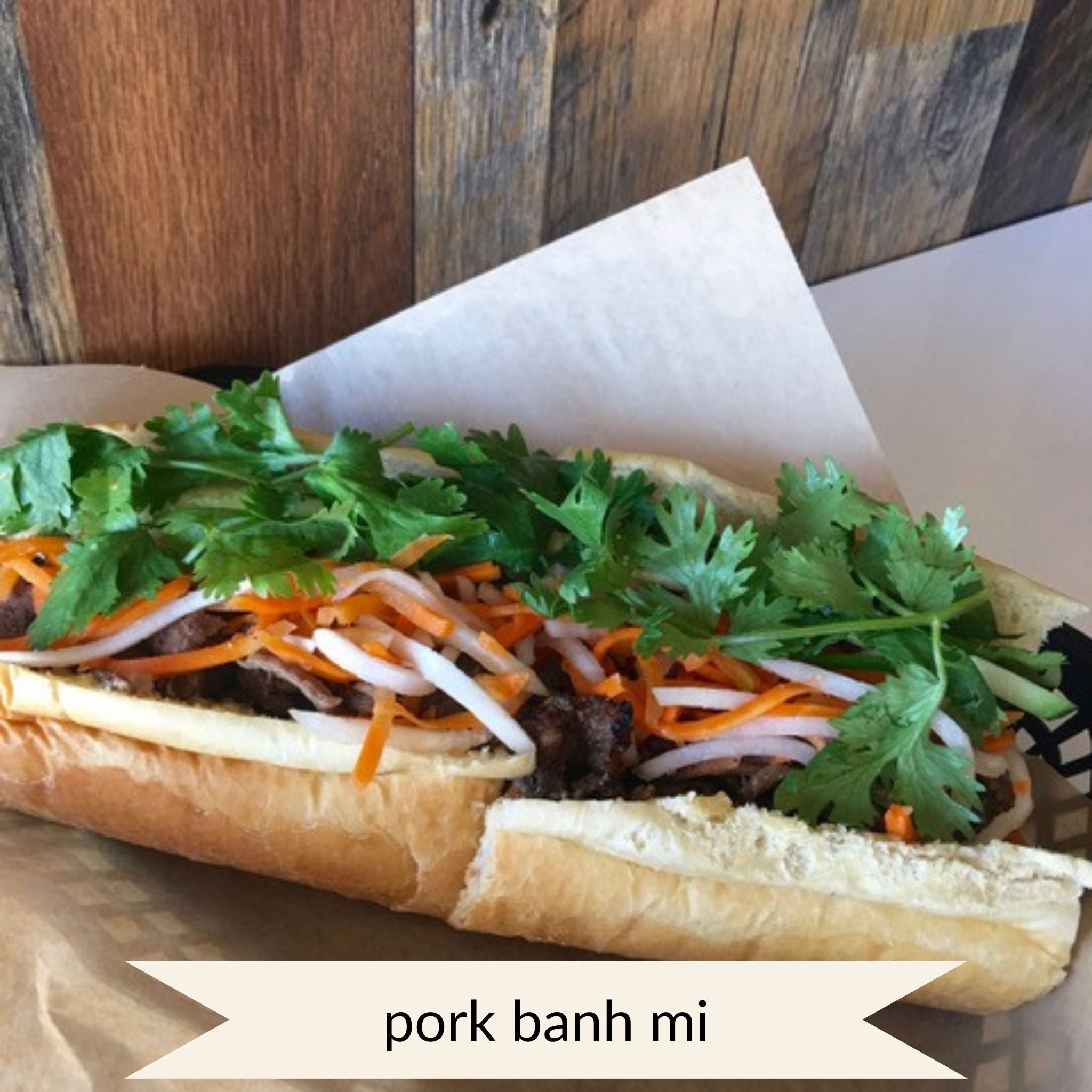 banh mi pork (heo) | Pho Play